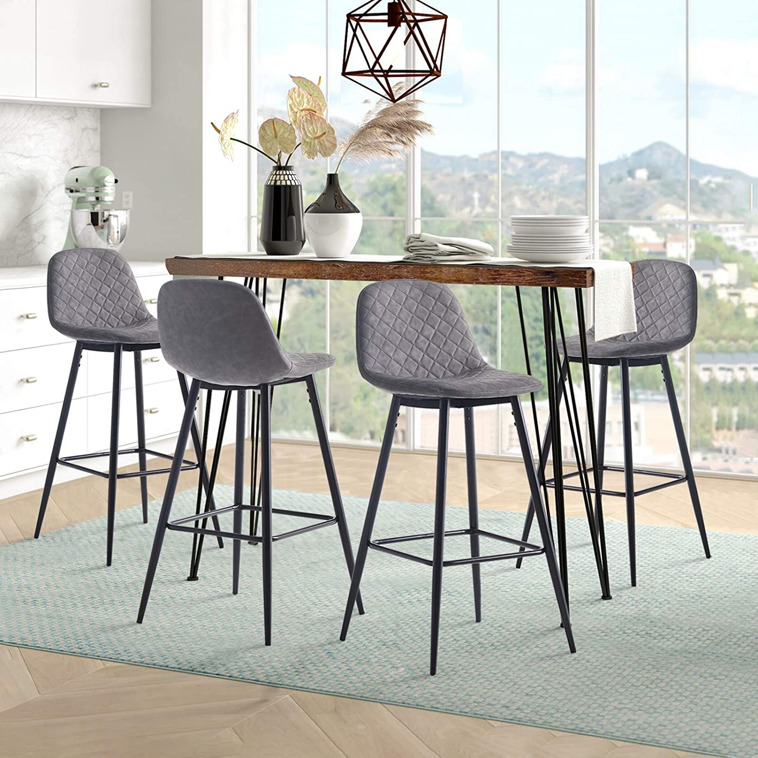 How to Choose the Right Bar Stools